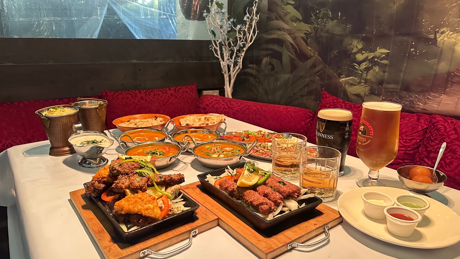 Old George Colnbrook — Gastropub & Indian Restaurant near Heathrow